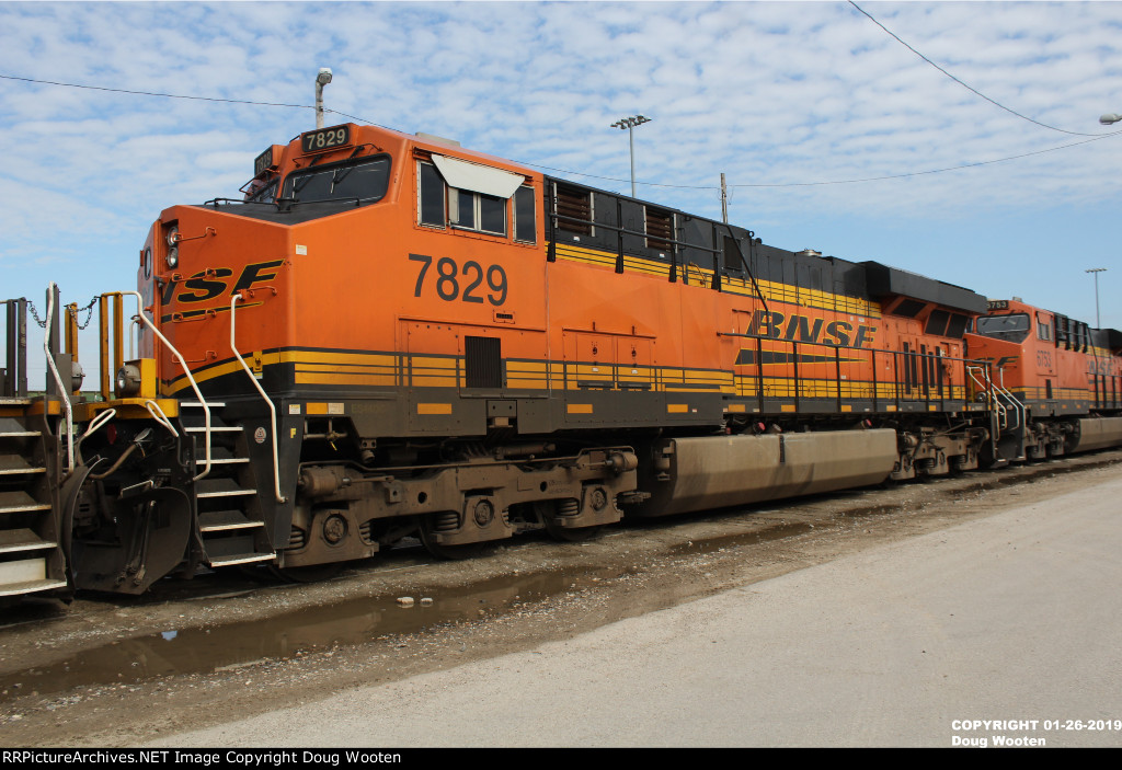 BNSF 7829